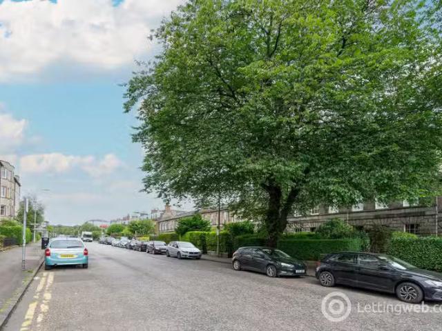 Just in! 2 BR Property to rent in Comely Bank, City Centre, Ed.