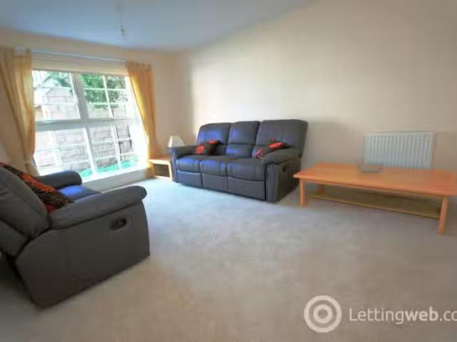Just in! 2 BR Property to rent in Elbe Street, Edinburgh, EH6