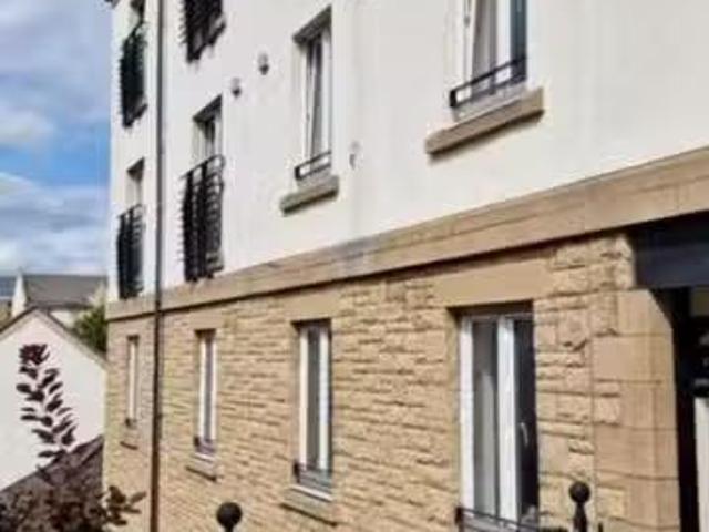 Rental! 2 BR Property to rent in Hopetoun Crescent,, Edinbur.