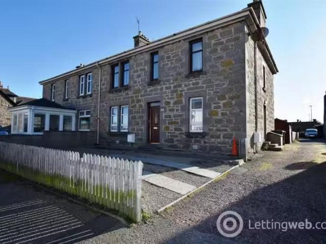 Just in! 2 BR Property to rent in North Road, Forres