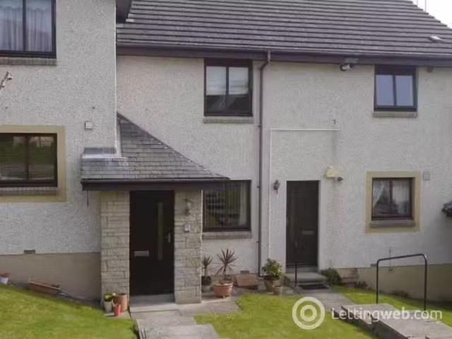 Just in! 2 BR Property to rent in Reform Street, Tayport, Fife