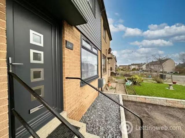 Deal! 2 BR Property to rent in Sheddocksley Drive, Sheddocksle.