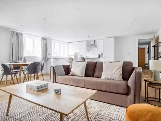 New 2 Rooms Edgware Rd, City of Westminster 2 Bedroom 2 Bath