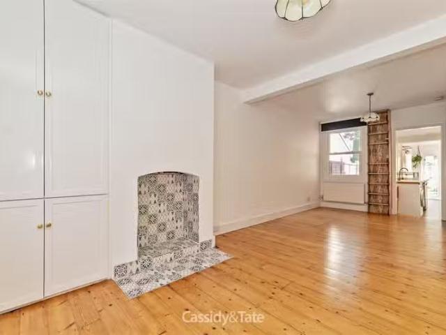 Cheap 3 bedroom terraced house for rent in Arthur Road, St Alb.