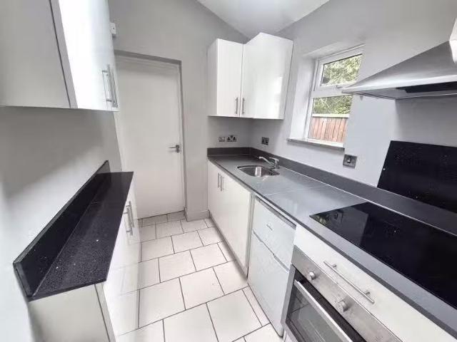 Unique 3 bedroom terraced house for rent in Johnson Road, Erdi.