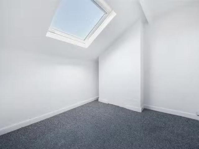 New 3 bedroom apartment for rent in Station Road, Knowle, B93