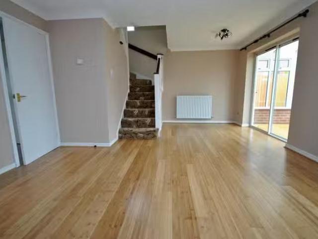 Deal! 3 bedroom detached house for rent in Harrier Road, Abird.