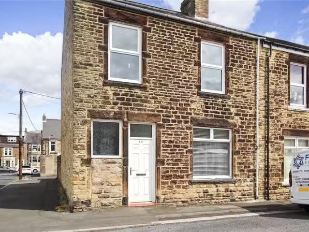 For Rent! 3 bedroom End Terrace House to rent, Beverley Terrac.
