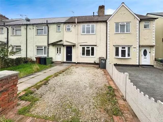 Cozy 3 bedroom Mid Terrace House to rent, Essington Road, Will.