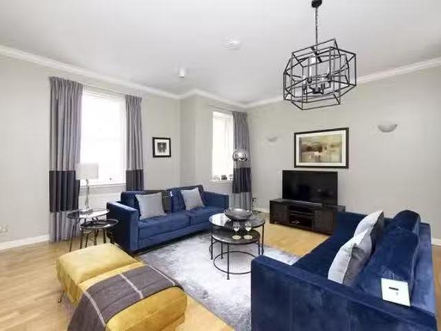 Rental! 3 BR High Street