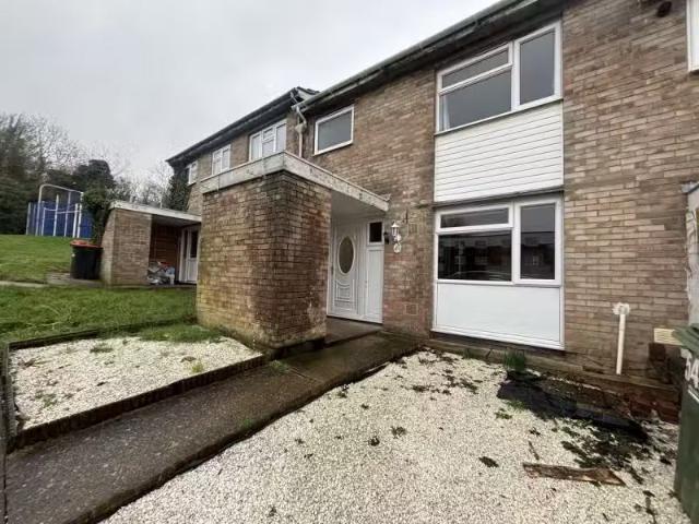 Cozy 3 BR Meads Close, New Bradwell, MILTON KEYNES