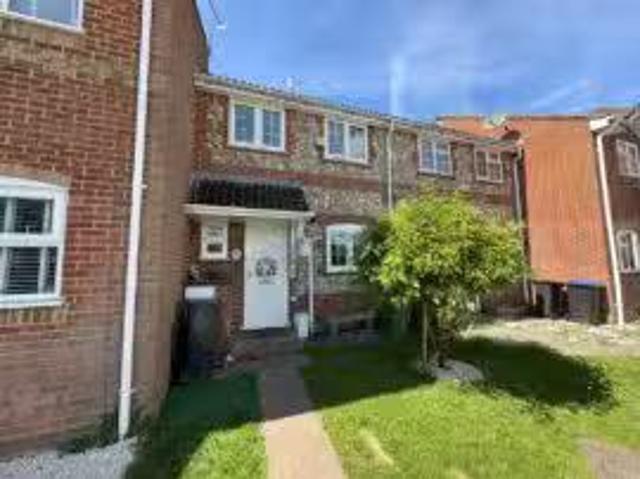 Cheap 3 BR Property & Houses to Rent: Hawkesworth Drive, Bagsh.