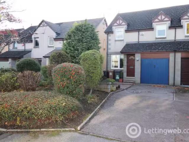 Deal! 3 BR Property to rent in Thorngrove Avenue, Aberdeen, AB15