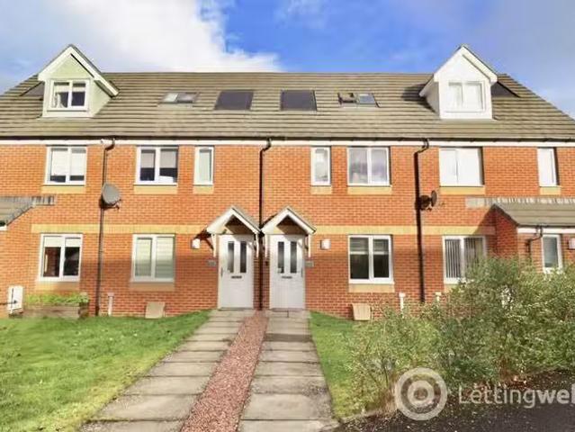 Deal! 3 BR Property to rent in Bensfield Drive, Larbert