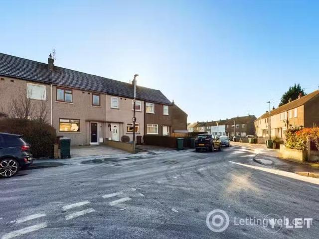 Unique 3 BR Property to rent in Broomhall Crescent, Corstorph.