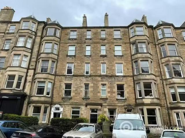 For Rent! 3 BR Property to rent in Bruntsfield Avenue, Edinbur.