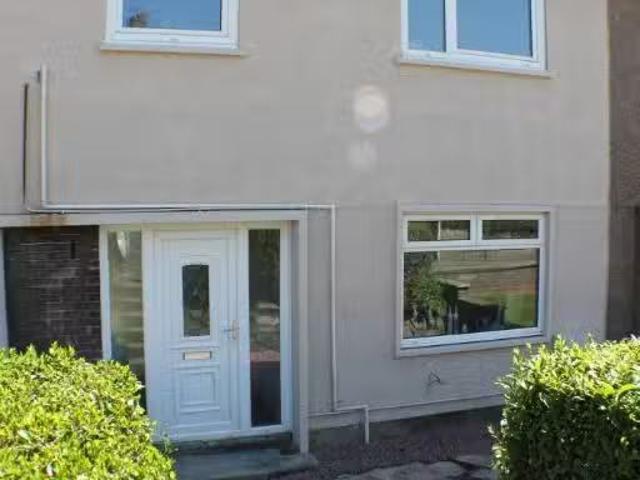Charming 3 BR Property to rent in Don Road, Dunfermline, Fife.
