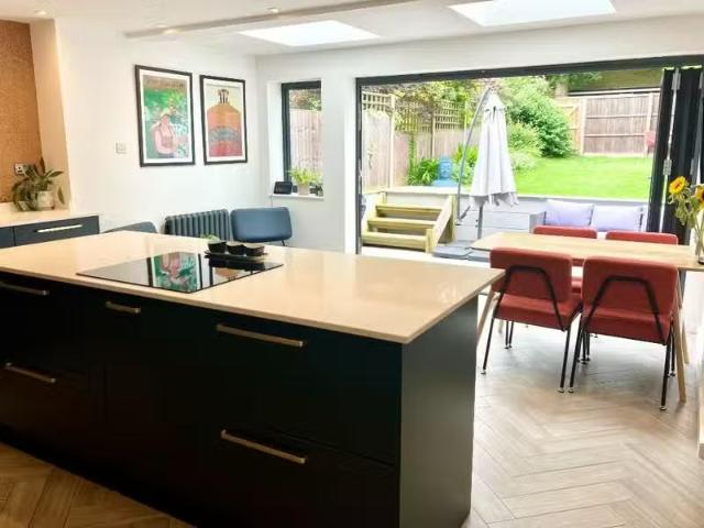 New 4 bedroom town house for rent in St. Johns Court, Beaumont.