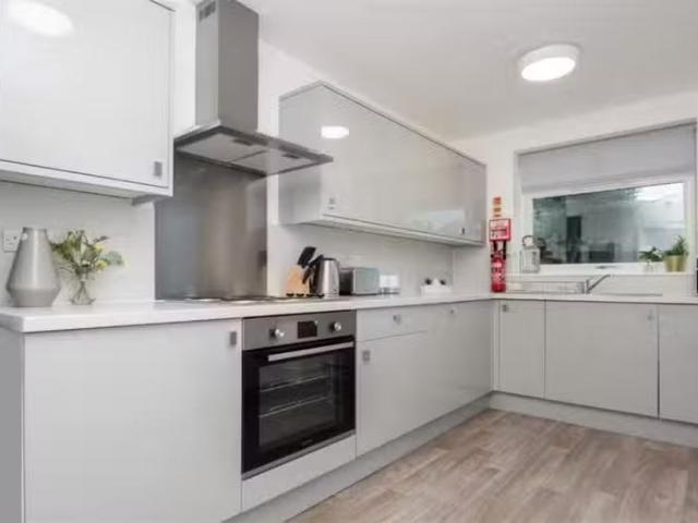 Nice 4 bedroom house for rent in Downend Road, Bristol, BS15