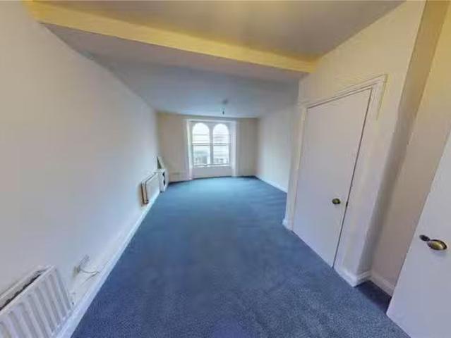 Rental! 4 bedroom maisonette for rent in Whiteladies Road, Cli.
