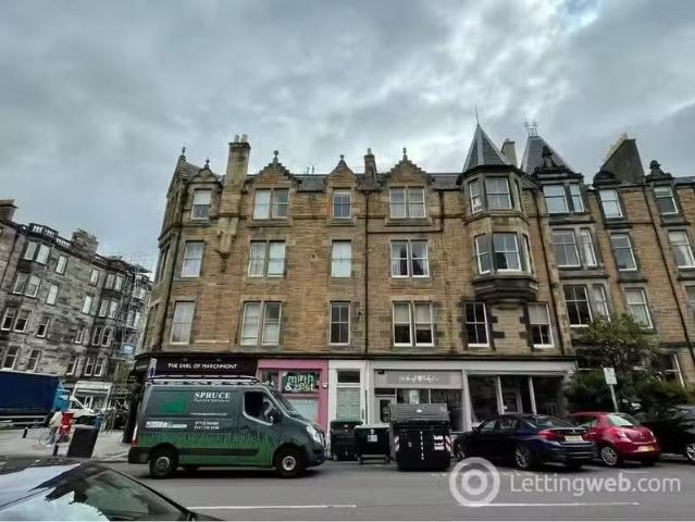 Unique 4 BR Property to rent in Marchmont Crescent, Edinburgh.