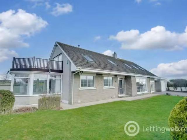 Nice 5 BR Property to rent in Duffshill, Portlethen, Aberdeens.