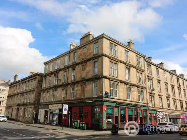 Cozy 5 BR Property to rent in Gray Street, Finnieston, Glasgow.