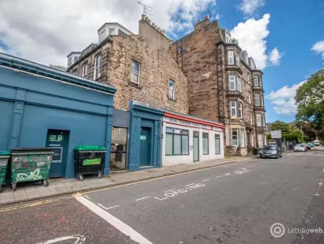 Unique 8 BR Property to rent in Salisbury Road, Edinburgh, EH16