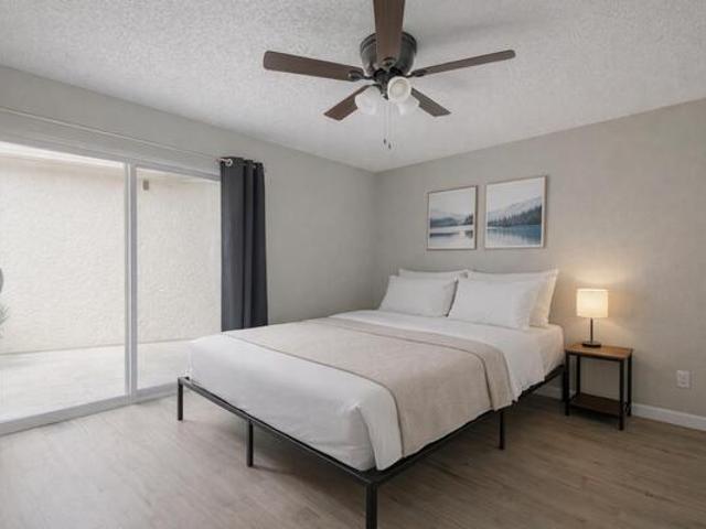 Just Launched! Modern Home – Furnished Rooms, Fast WiFi & Near Scottsdale and Paradise Valley!