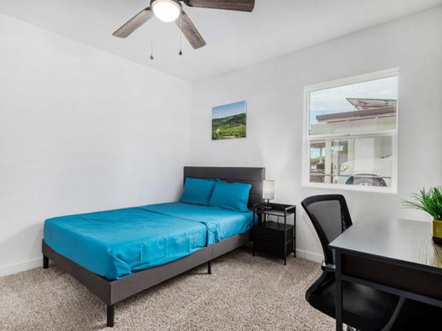 JUST LAUNCHED!* DOWNTOWN CHANDLER House w/BRAND NEW EVERYTHING & Fully Furnished Kitchen & Rooms!