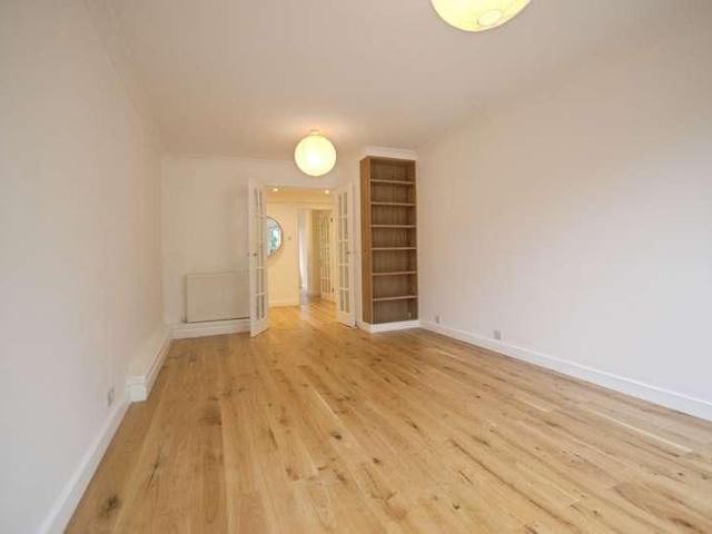 Justin Close, Brentford, TW8