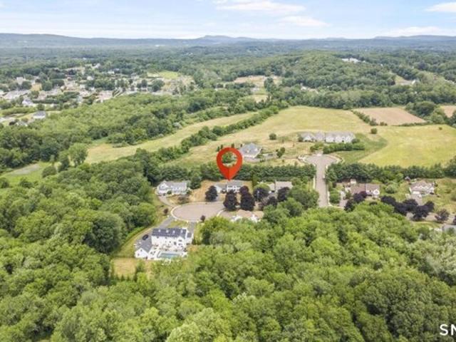 Justine Dr, North Haven, Home For Sale
