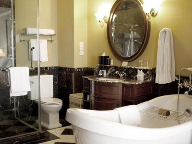 Justison Rd, Aventura, Home For Sale