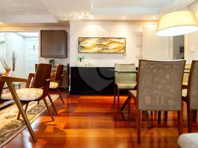 Juvevê Apar. com 4 quartos sendo 1 suite lareira 2 vagas depósito 159,50m2