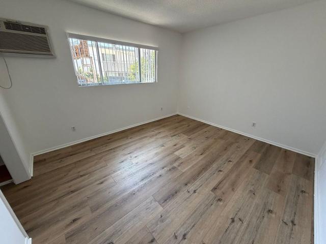 k820 2 Bedroom Apartment for Rent at 820 S Kingsley Dr, Los Angeles, CA 90005 Wilshire Center Koreatown