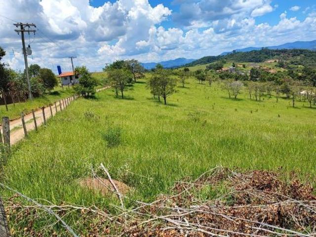 K Mega oportunidade de lazer em Santa Isabel