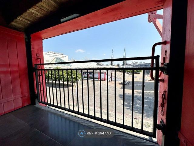 K Warehouse, London E16, 1 bed flat to rent, £2,150 pcm | PrimeLocation