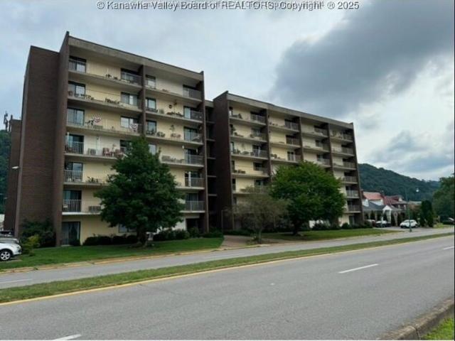 Kanawha Blvd E Apt,charleston, Condo For Sale