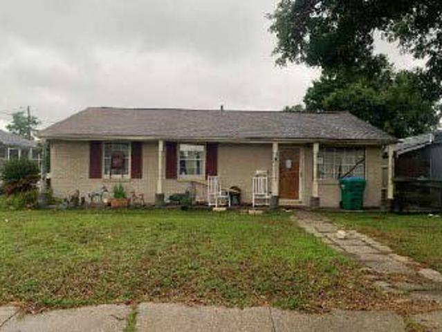 Kansas Ave