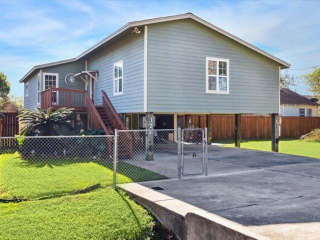 Kansas St, Bacliff, Home For Sale