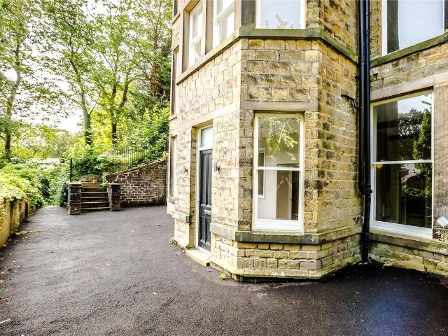 Kaffir Road, Huddersfield HD2, 2 bed flat to rent, £950 pcm | PrimeLocation