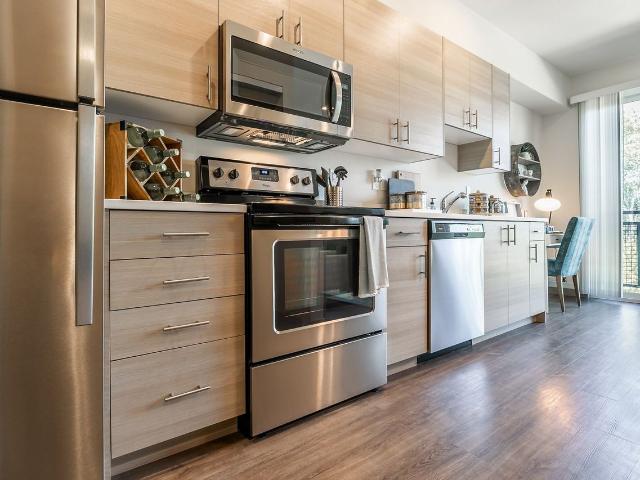 Kairos 3 Bedroom Apartment for Rent at 2200 W Meeker St Apt X103, Kent, WA 98032