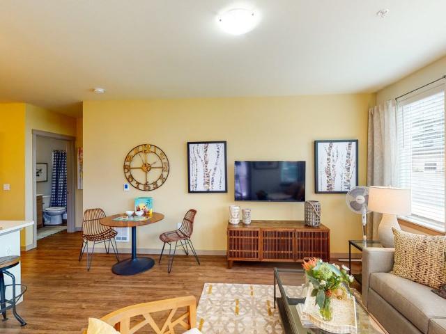 Kairos 2 Bedroom Apartment for Rent at 2200 W Meeker St Apt X103, Kent, WA 98032
