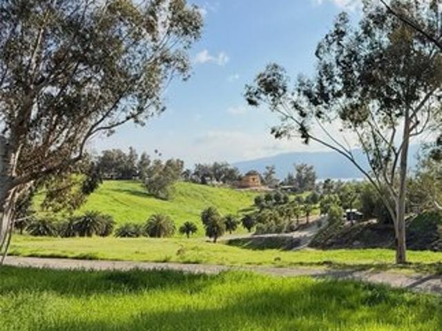 Kalina Ave, Lake Elsinore, CA 92530