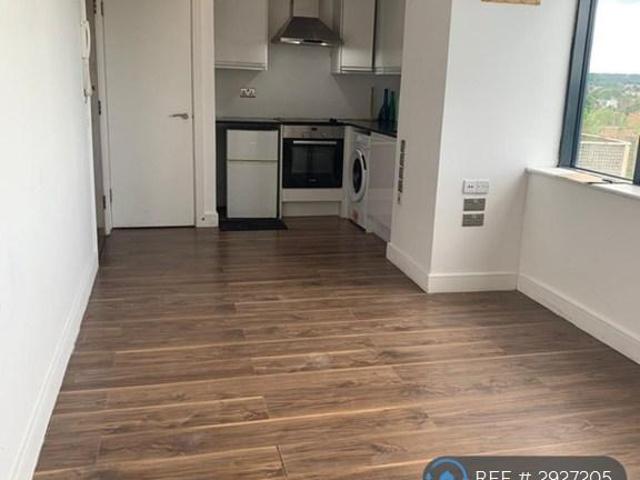 Kap House, Harrow, HA1 Studio to rent £1,275 pcm £294 pw