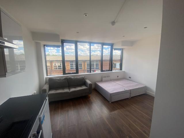 Kap House, Harrow, Harrow, Middlesex HA1, Studio to rent, £1,300 pcm | PrimeLocation