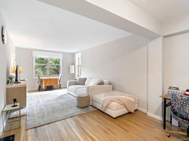 Kappock St Apt J, Bronx, Property For Sale