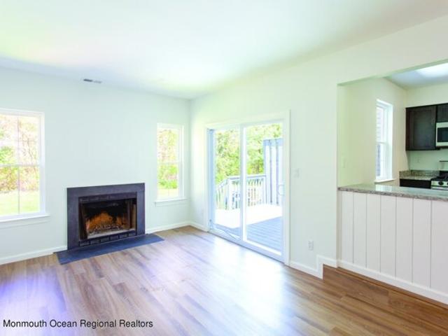 Karen Dr, Tinton Falls, Home For Sale