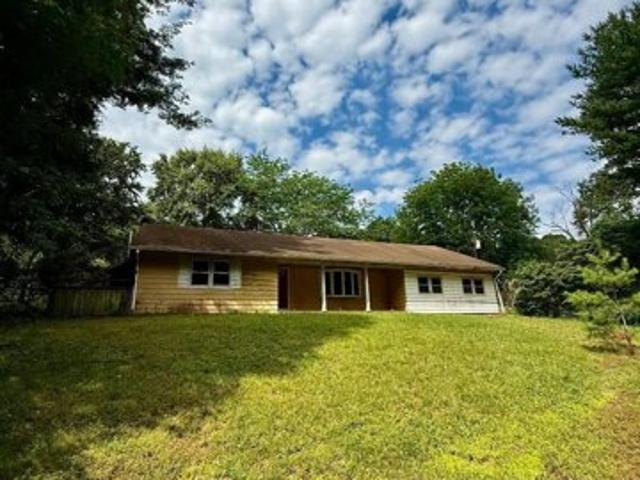 Karrville Rd, Mansfield, Home For Sale
