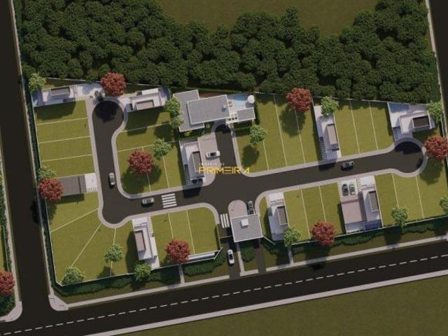 Kasa Vik Terreno com 140m² no CIC